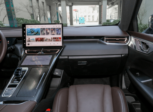 长城摩卡预售价17.98万，首款9DCT变速箱，一身黑科技，真香_搜狐汽车_搜狐网