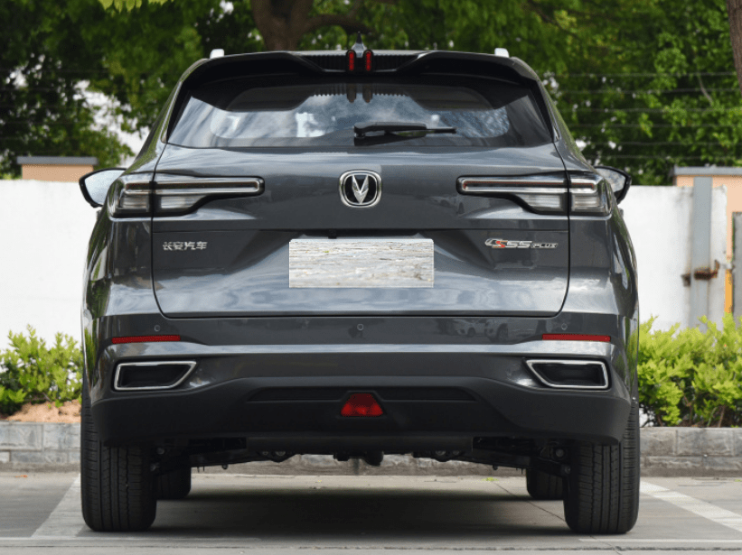 UNIT-K同款内饰，长安CS55PLUS即将上市，油耗5.9L，2天销量破3万_搜狐汽车_搜狐网