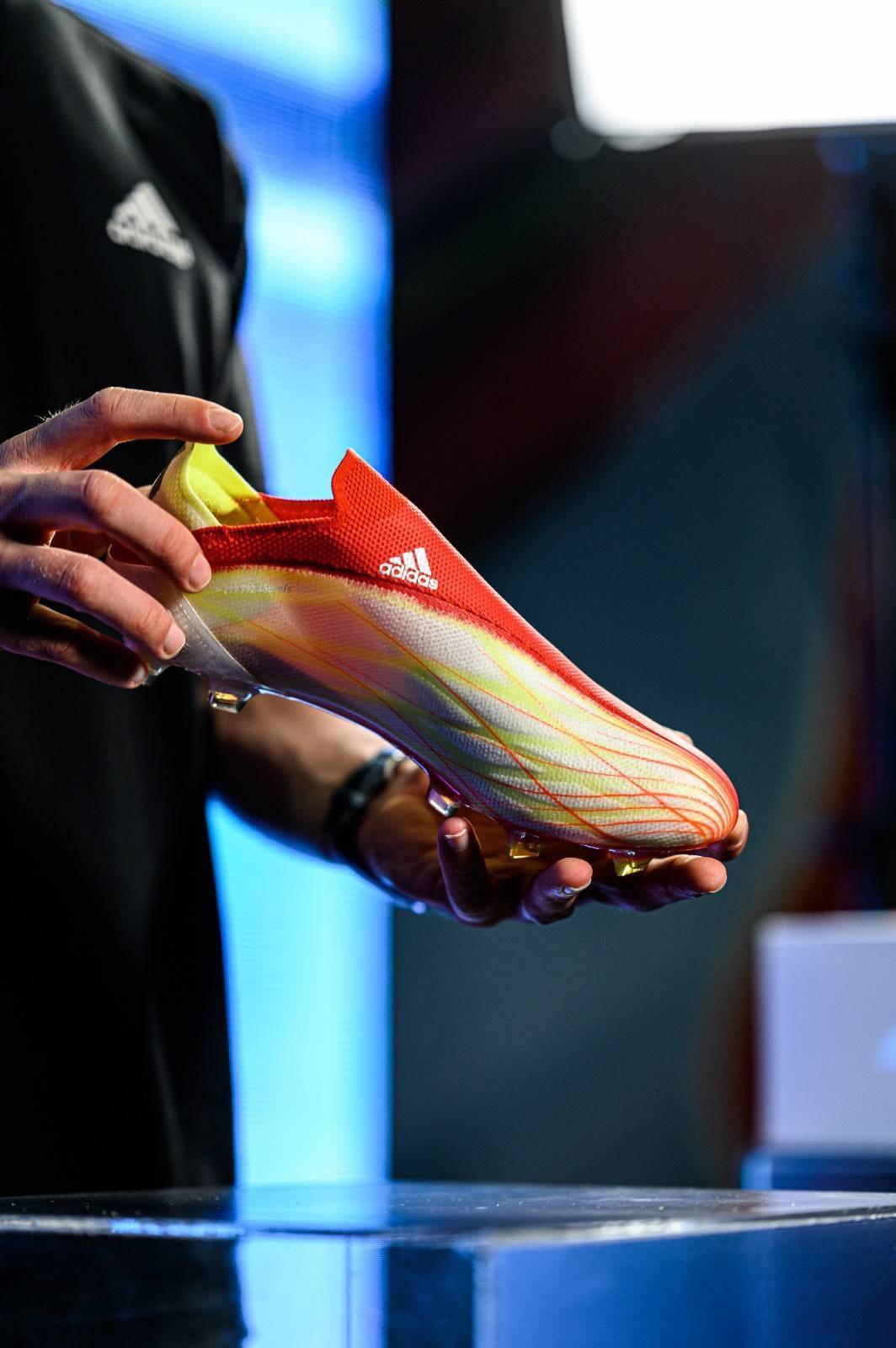 疾速新定义！阿迪达斯X Speedflow正式发布_Ghosted