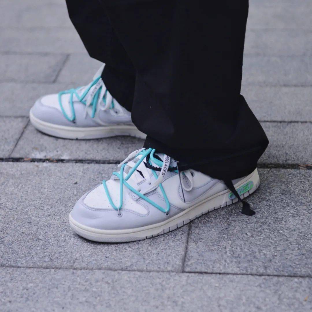 简约而不简单，原来这才是大家最爱 · NIKE DUNK “GREY FOG” & “LIGHT BONE”｜SOAR 发售回顾_佛山