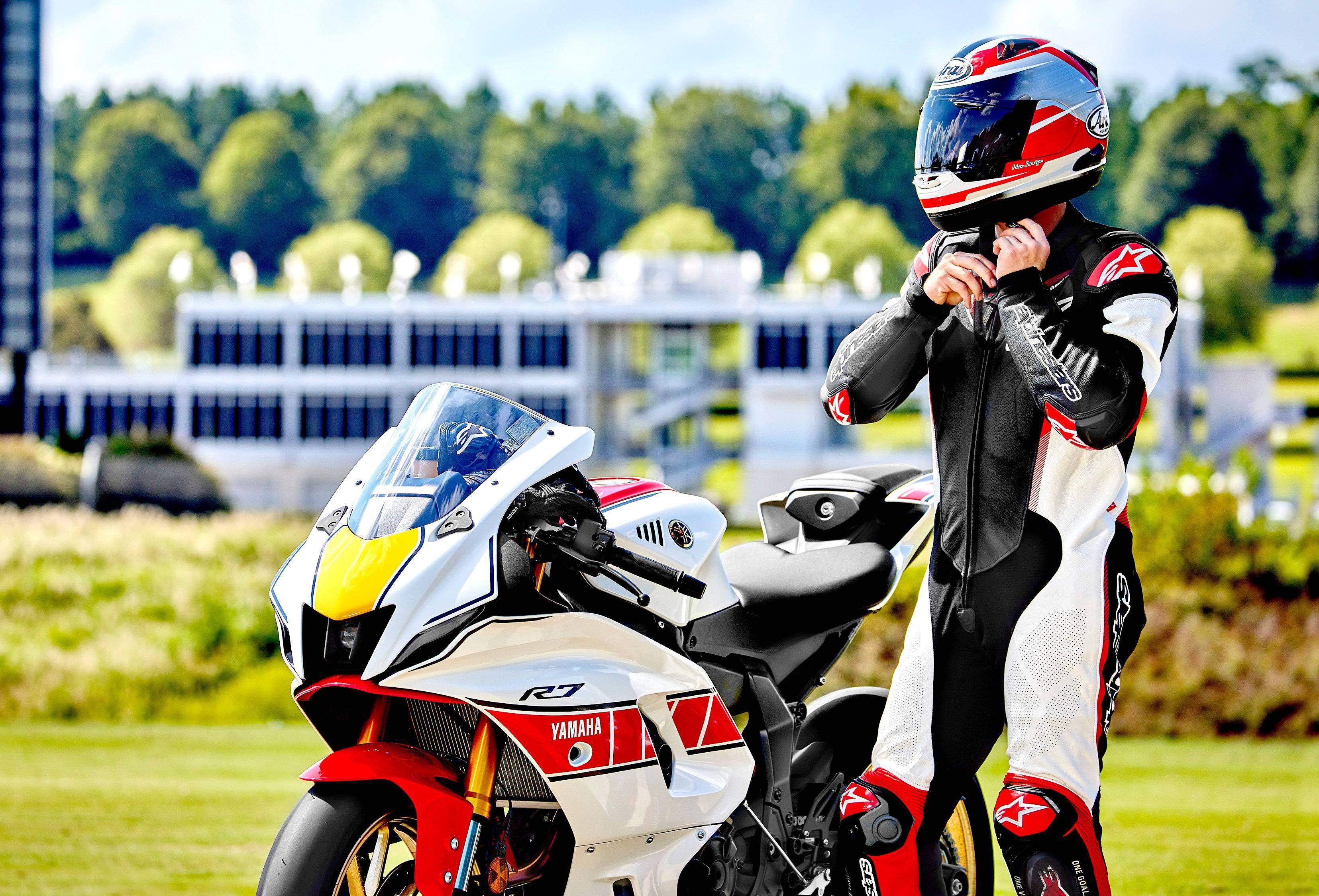 Yamaha 2022 YZF-R7 中型跑车_搜狐汽车_搜狐网