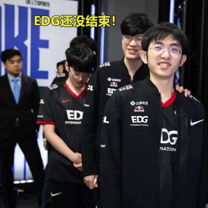 “C9越菜FPX越丢人！”LCK三个零封进四强，EDG有1个乐观说法_Perkz
