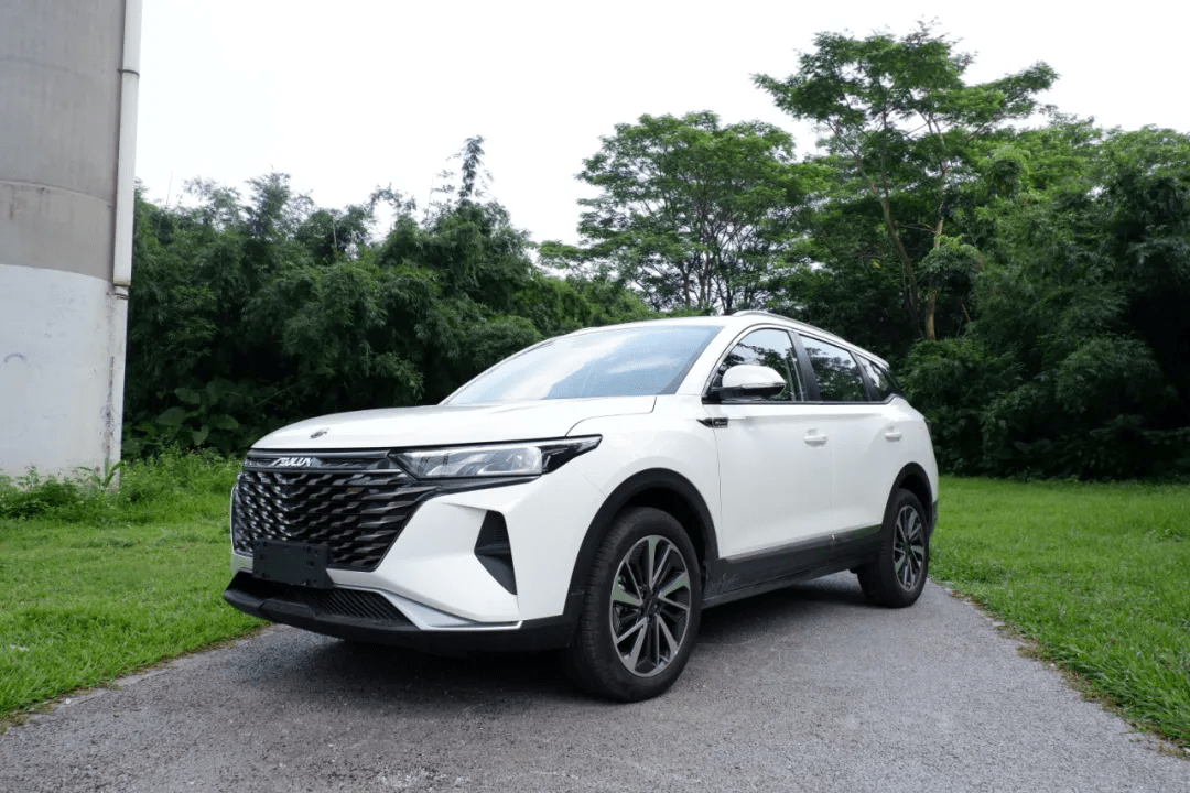 马力190匹，全新AX7马赫版拉高同级标准，哈弗H6也慌了？_搜狐汽车_搜狐网