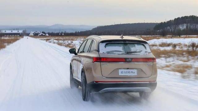 威马EX6 Plus试驾：零下20度，大空间超智能牛气中国SUV实力曝光_搜狐汽车_搜狐网