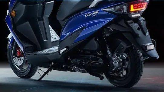 济南铃木版“Swish”，优驿UE125T正式发布，售价8380元起_搜狐汽车_搜狐网