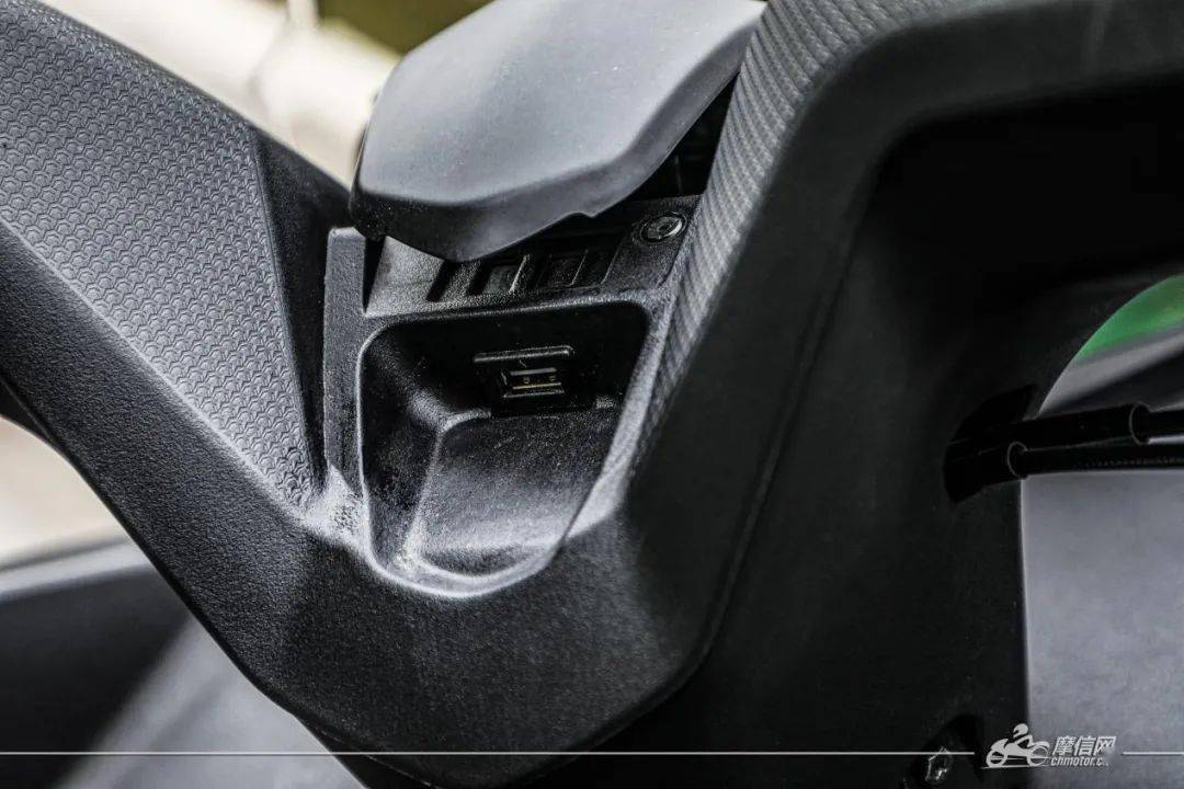 高颜带感又好用——光阳Racing X150测评_搜狐汽车_搜狐网