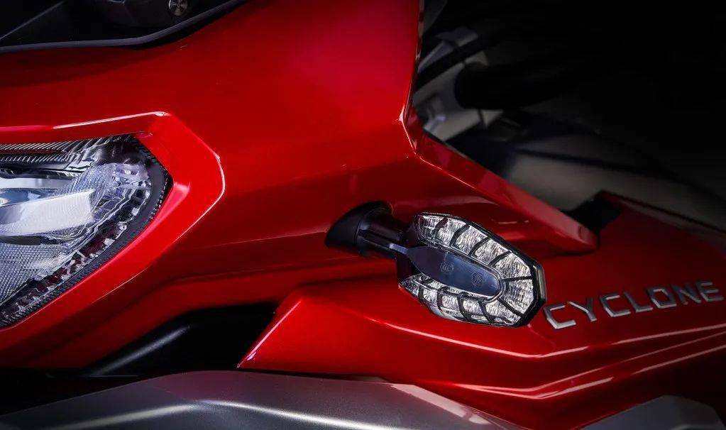 五年磨一剑（三）RX6峥嵘初露（样车改进篇）_搜狐汽车_搜狐网