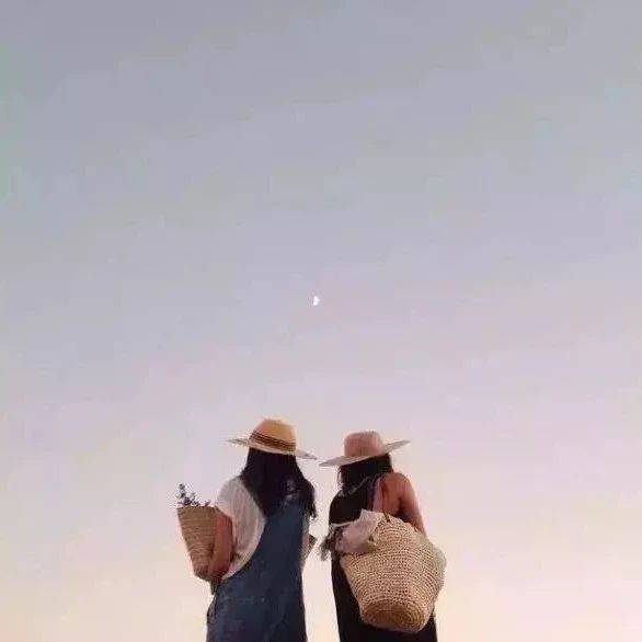 这就是我，不亏欠别人，不愧对自己烟火因为占谁