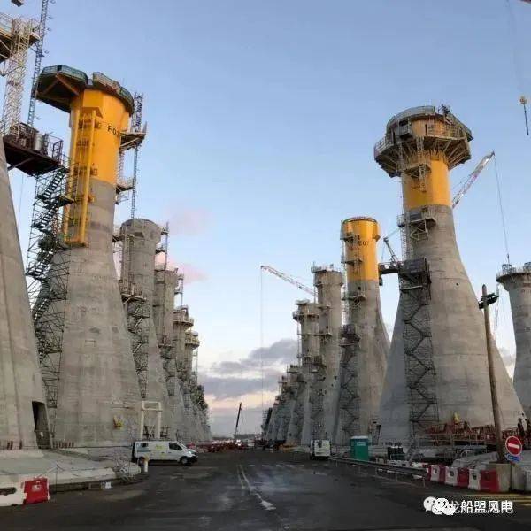 71个地基！这艘大型起重船将“出马”_Saipem_工作_海上