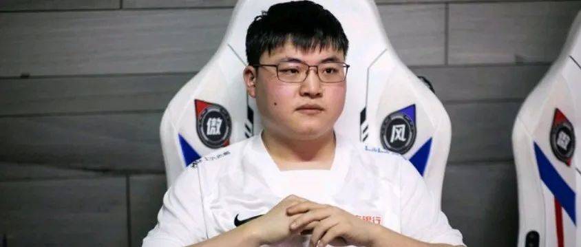 LPL季后赛前一天，RA官博沦陷了！粉丝喊话：干碎BLG，一定要赢_比赛_Uzi_评论