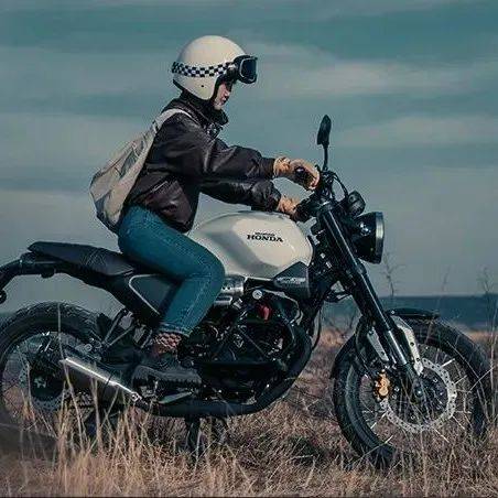 CB190SS女骑士的多面人生_帅影_上线_骑士