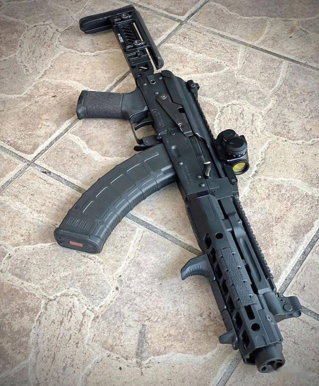 【大热武器】使用SLR公司配件拼装的AK美图欣赏_战术_备份_公众