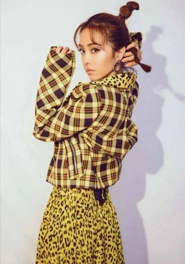 女性150-175cm“标准体重”对照表，你超标了吗？别不当回事_身高_女生_kg