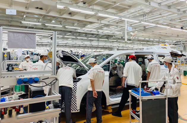 一汽首款插混MPV 红旗HM9 PHEV谍照曝光_搜狐汽车_搜狐网