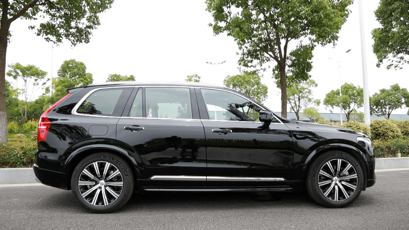 沃尔沃新款XC90 T8:北欧豪华旗舰SUV混合动力四驱7座 直售价73.39万元 享0元购置税 享终身保养_搜狐汽车_搜狐网