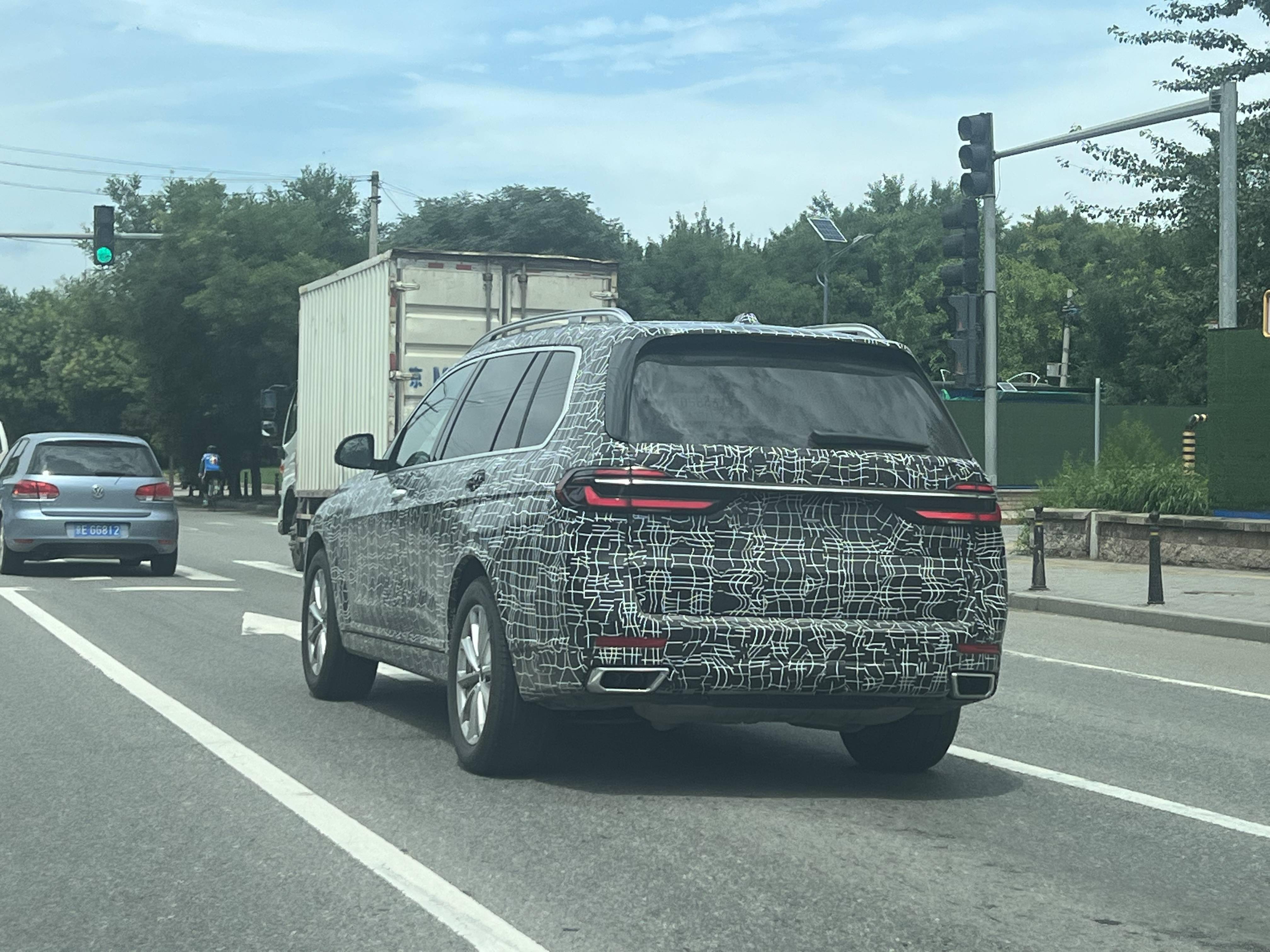 11月中国销售 曝新款BMW X7国内路试独家谍照_搜狐汽车_搜狐网