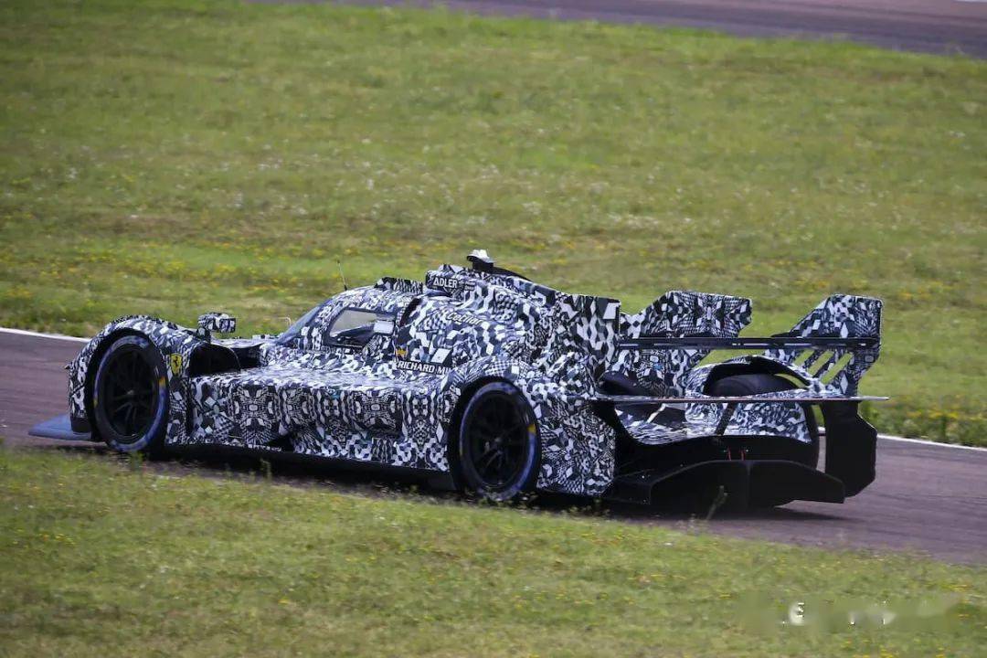 跃马出战勒芒顶级组别赛事：法拉利 LMH 原型赛道首试_搜狐汽车_搜狐网