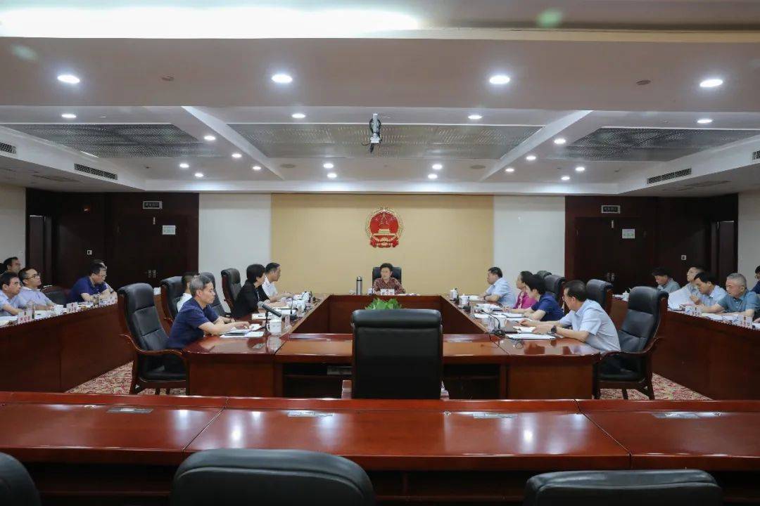 市五届人大常委会第14次主任会议召开 市人大常委会 郑艳斐 Jxsrrd