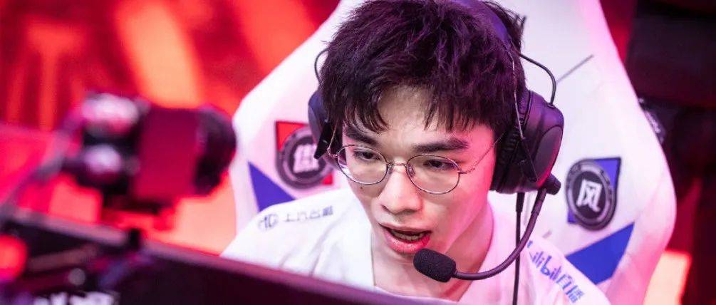 再见Doggo！BLG官宣：Doggo将下放至LDL，2队AD升至1队担任首发_Uzi_成绩_队伍