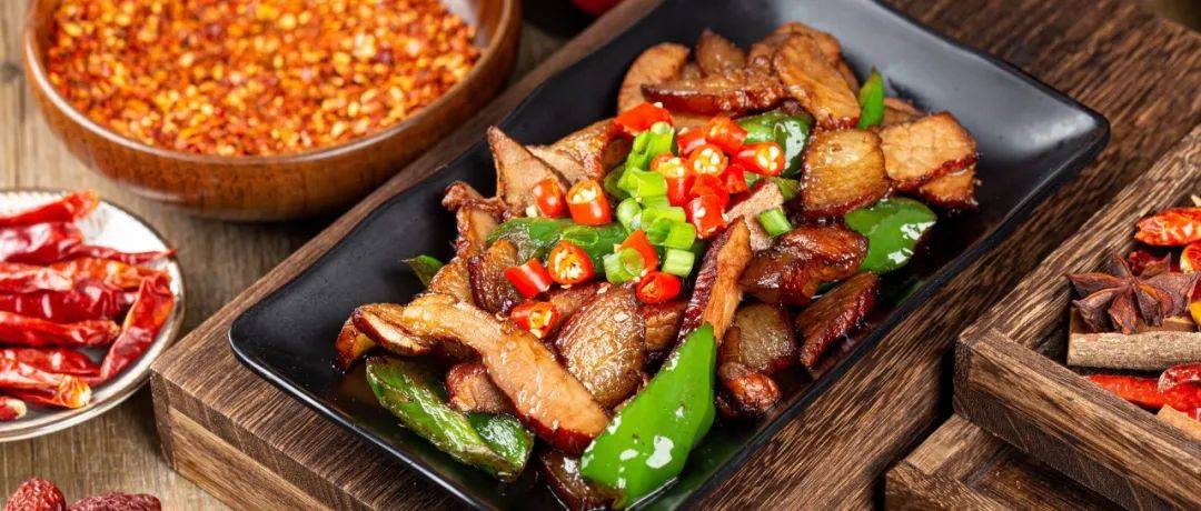 为什么经常吃红烧肉的人，普遍都健康长寿？说出来让你惊讶！肌肉脂肪老人