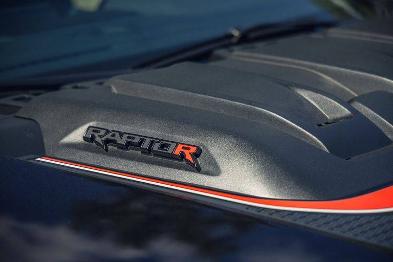 V8复活，福特猛禽F-150 Raptor R正式亮相_搜狐汽车_搜狐网