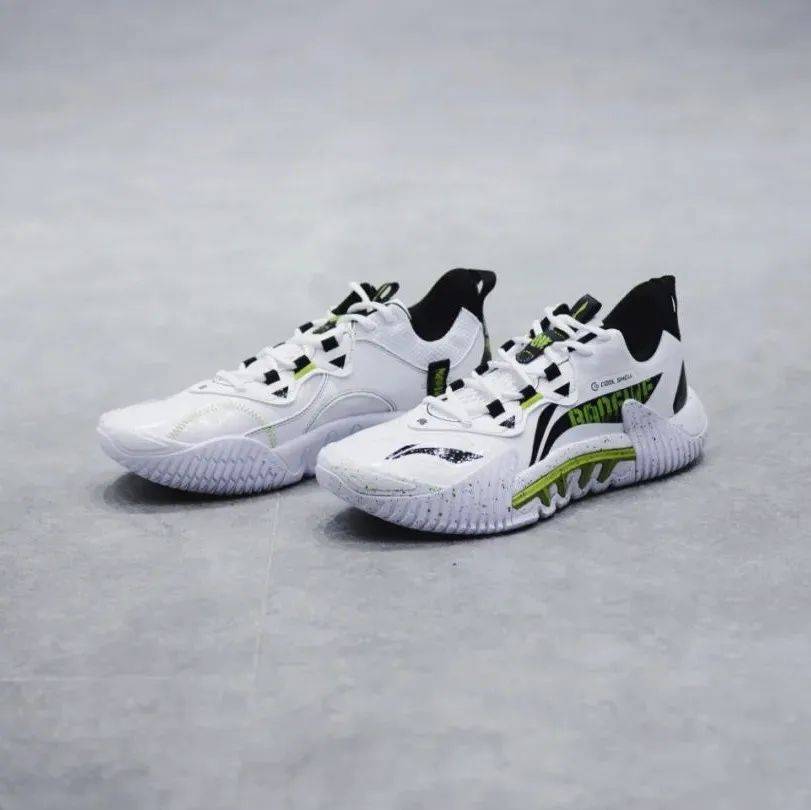 SOAR 新品预览｜LI-NING BADFIVE 2.5 “草木皆兵”_科技_昆汀_李宁