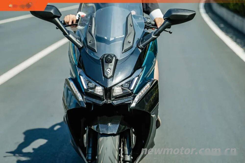 舒适取向、动力更强的实用型大绵羊，赛科龙RT3S动态测评_搜狐汽车_搜狐网