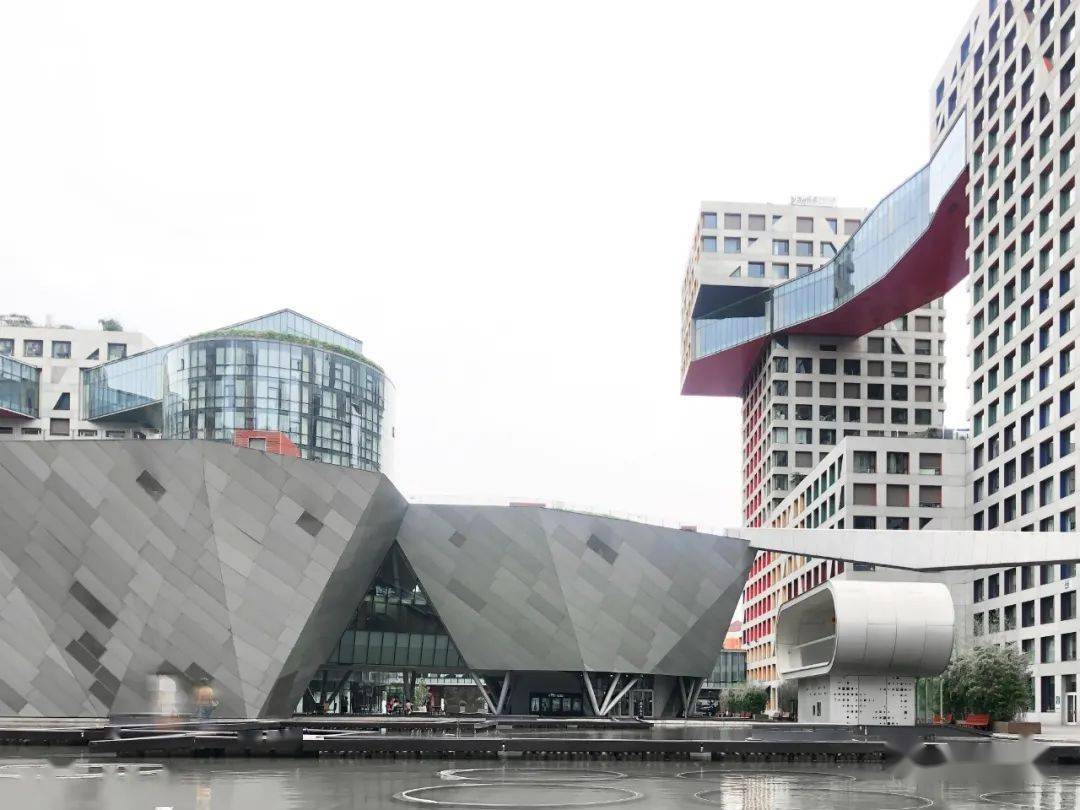 霍尔的移动城堡 | 北京当代MOMA_建筑物_空间_斯蒂芬·霍尔