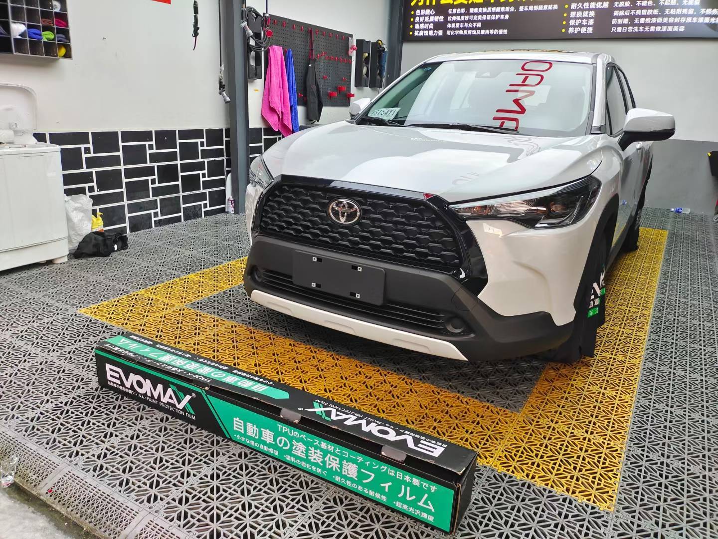 丰田卡罗拉CRoss锐放EVOMAX易玛隐形车衣，保住原装油漆_搜狐汽车_搜狐网