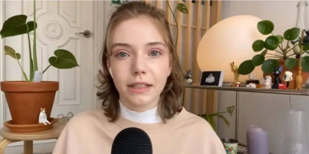 失踪6个月后终于露面，揭开“人间精灵”背后的内幕！_Rike_Chloe_公司