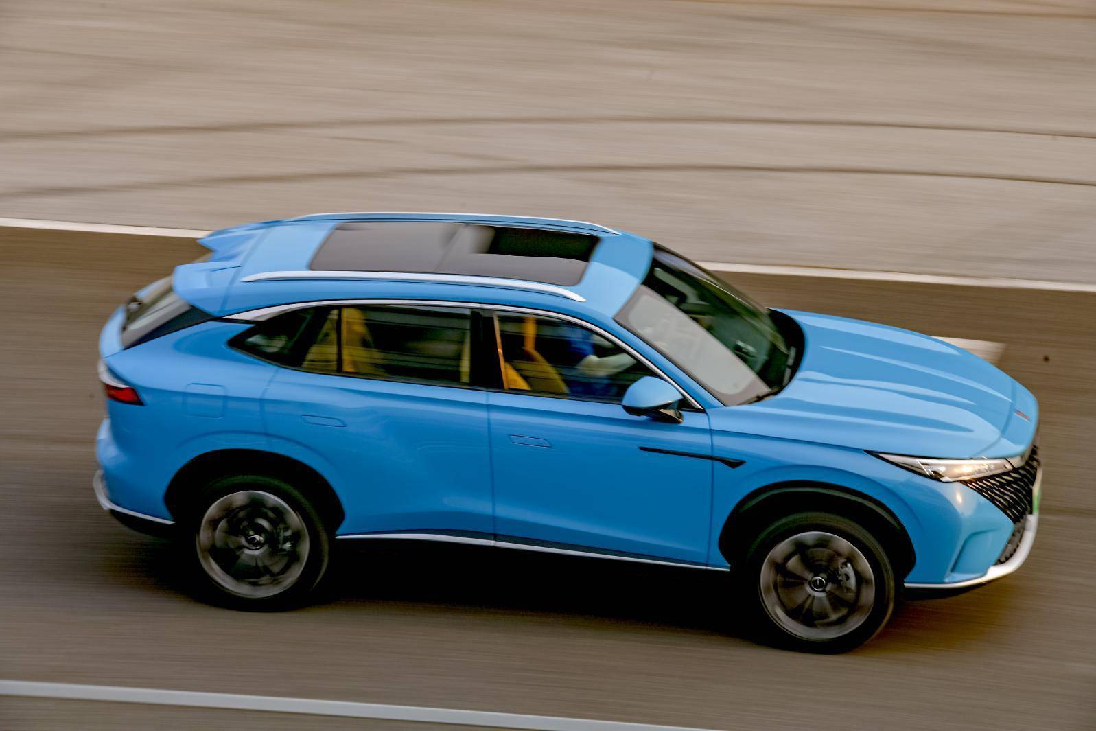 续航1483km，新上市的全新第三代荣威超混eRX5告诉你什么是真香_搜狐汽车_搜狐网