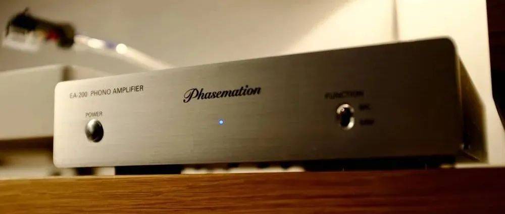 让更多的黑胶爱好者能够感受到它的魅力——Phasemation（协同电子）推出EA-200经济型唱放_线路_阻值_输出
