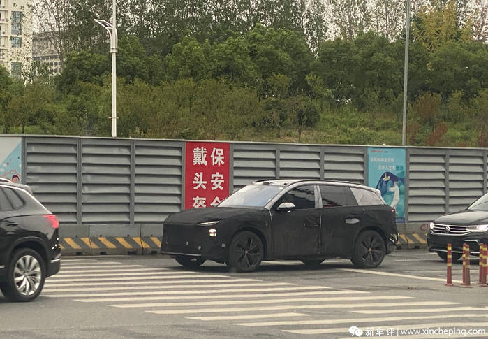 搭载激光雷达，蔚来NT2.0平台打造，全新蔚来ES8谍照曝光_搜狐汽车_搜狐网