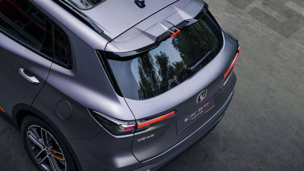 12.59万元，长安第二代CS55PLUS风暴灰限量版来袭，新鲜感在哪？_搜狐汽车_搜狐网