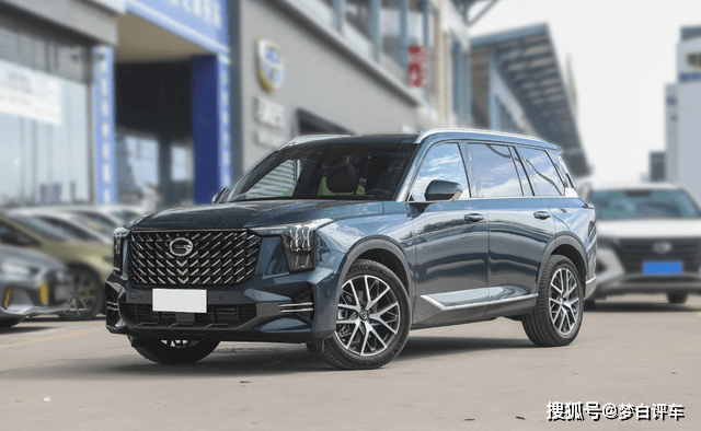 国产中型SUV新车质量榜：1-17名，红旗HS5卫冕，传祺GS8瑞虎8前10！_搜狐汽车_搜狐网