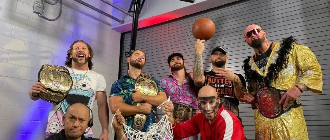 YB并未联系WWE；HHH不喜欢NXT2.0最初创作方向_Young_Bucks_Radio