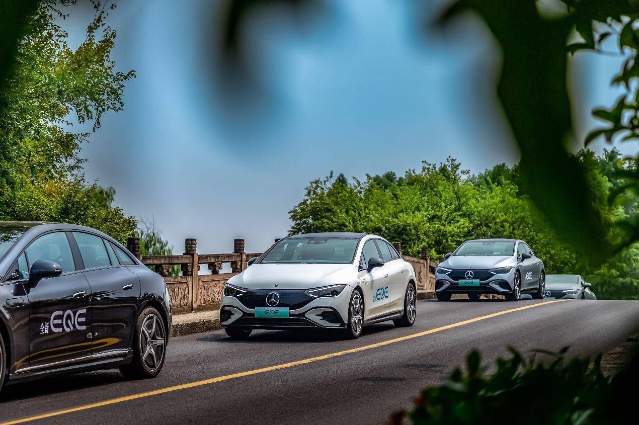 北京奔驰EQE杭州上市 3款车型售价52.8万~58.5万元_搜狐汽车_搜狐网