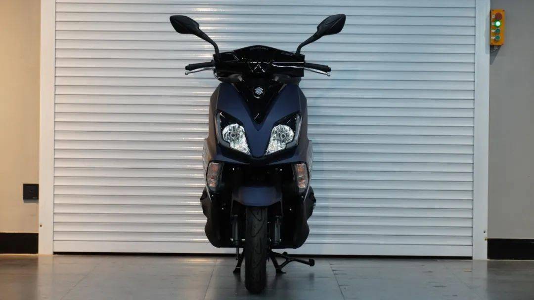 9380元起，型号比品牌还出名的小踏板，铃木UY125 车型展示_搜狐汽车_搜狐网