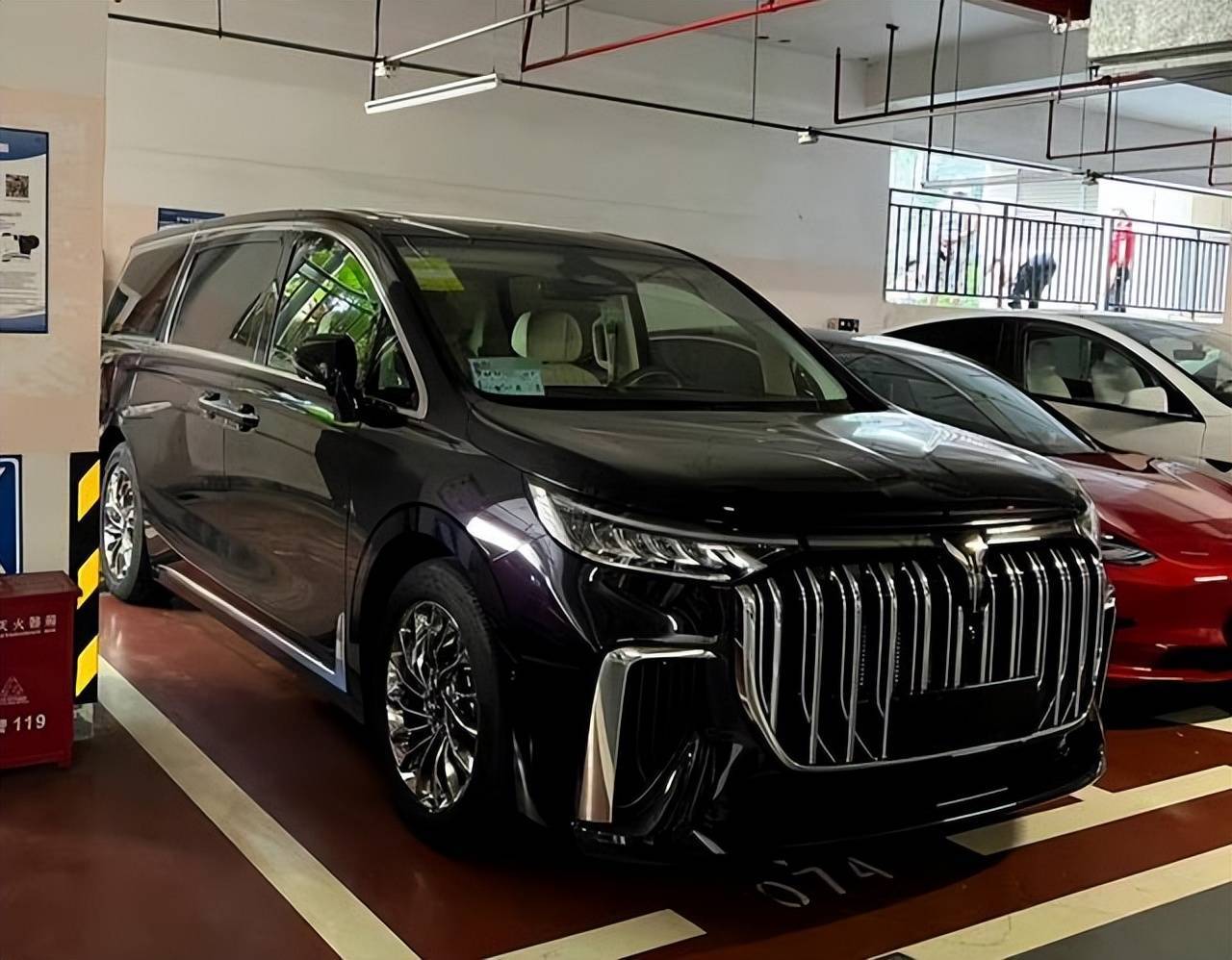 别克“世纪”实车下线，电动滑轨+车载冰箱，标配9AT，或售40万起_搜狐汽车_搜狐网