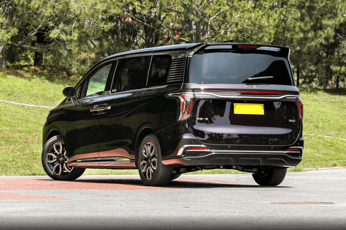豪华MPV再添一员，配2.0T+8AT带48V轻混，预售价40万起_搜狐汽车_搜狐网