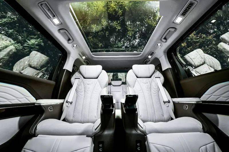 首款MPV红旗HQ9正式上市，售价35.88万元起_搜狐汽车_搜狐网