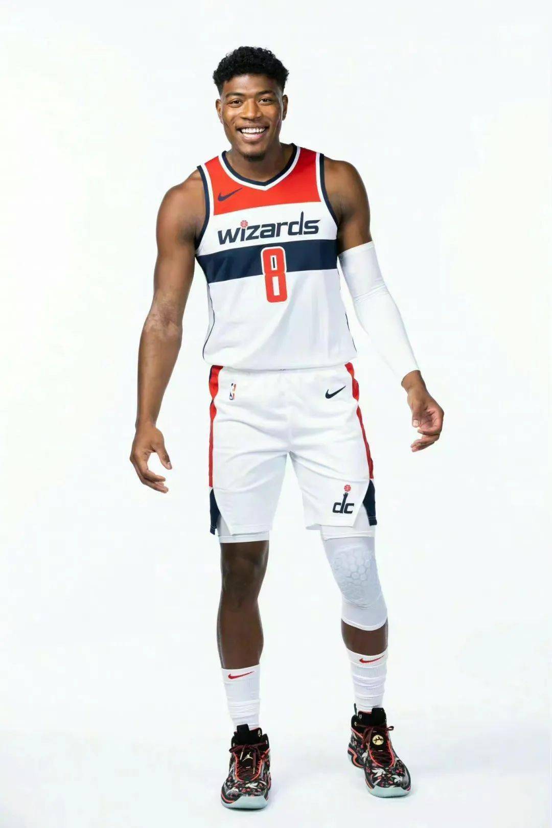 球鞋新鲜事：CJ2首秀！_Curry_造型_方面