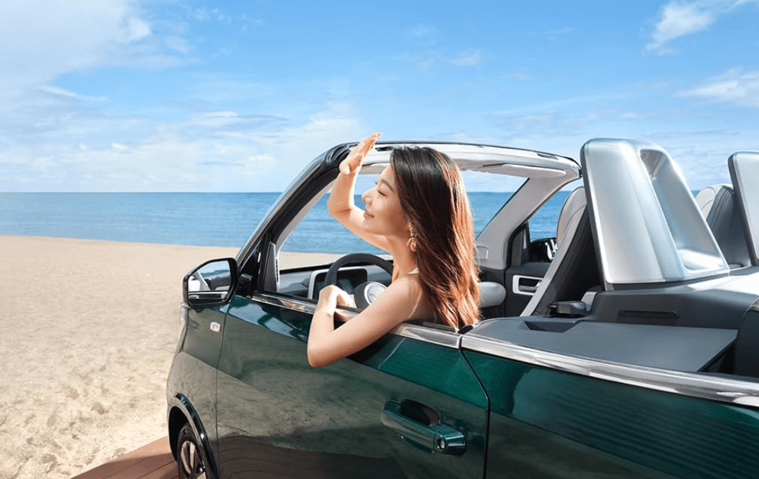 五菱宏光MINIEV敞篷版上市 售价9.99万元_搜狐汽车_搜狐网