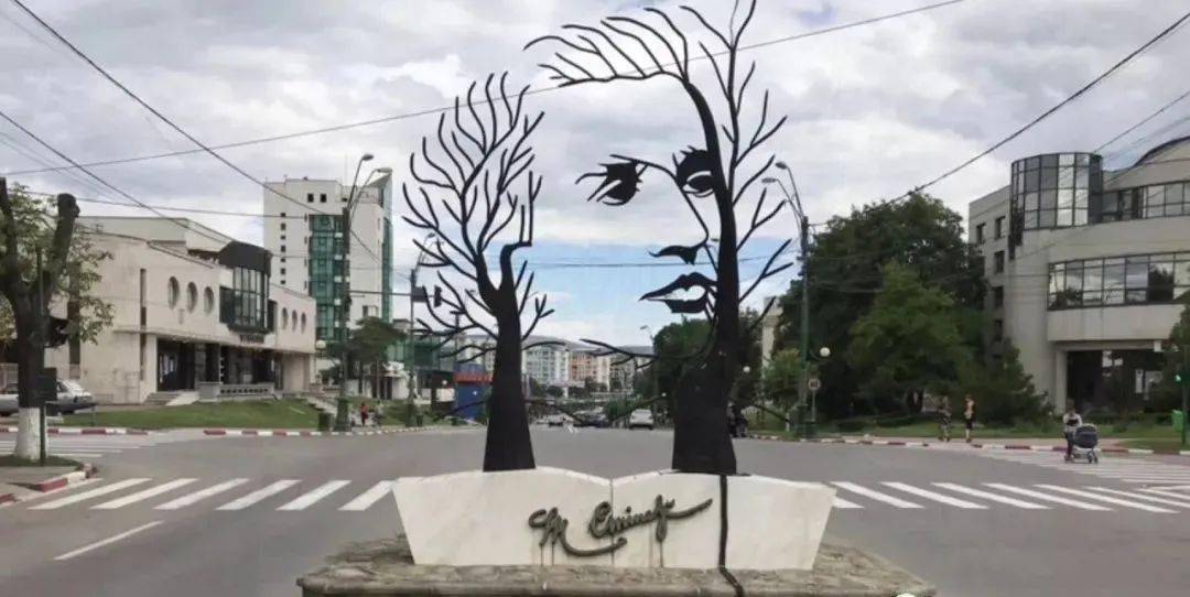 欣赏 | 全球很受欢迎的18个公共艺术作品_曼德拉_Mean_雕塑