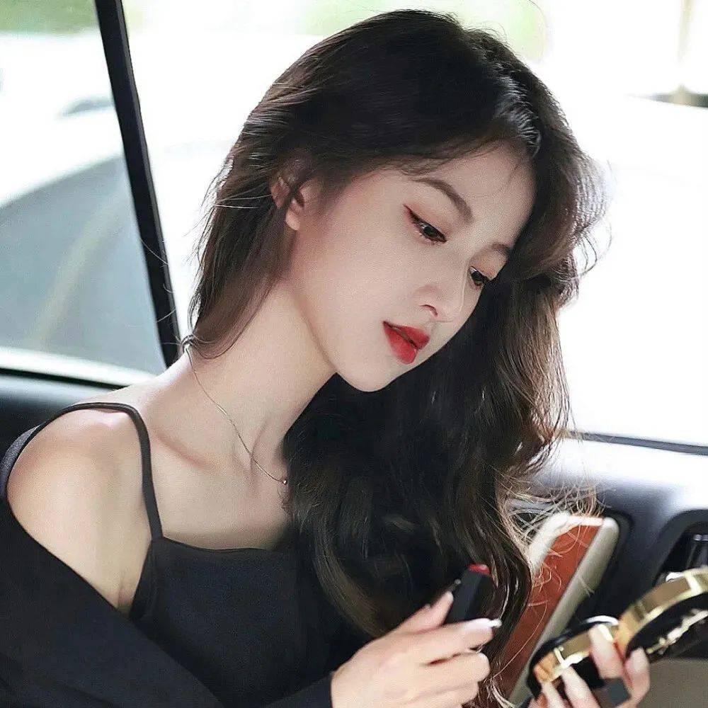 没有这四个底气的女人,男人可不会把你当回事,别做傻女人!爱情时候什么