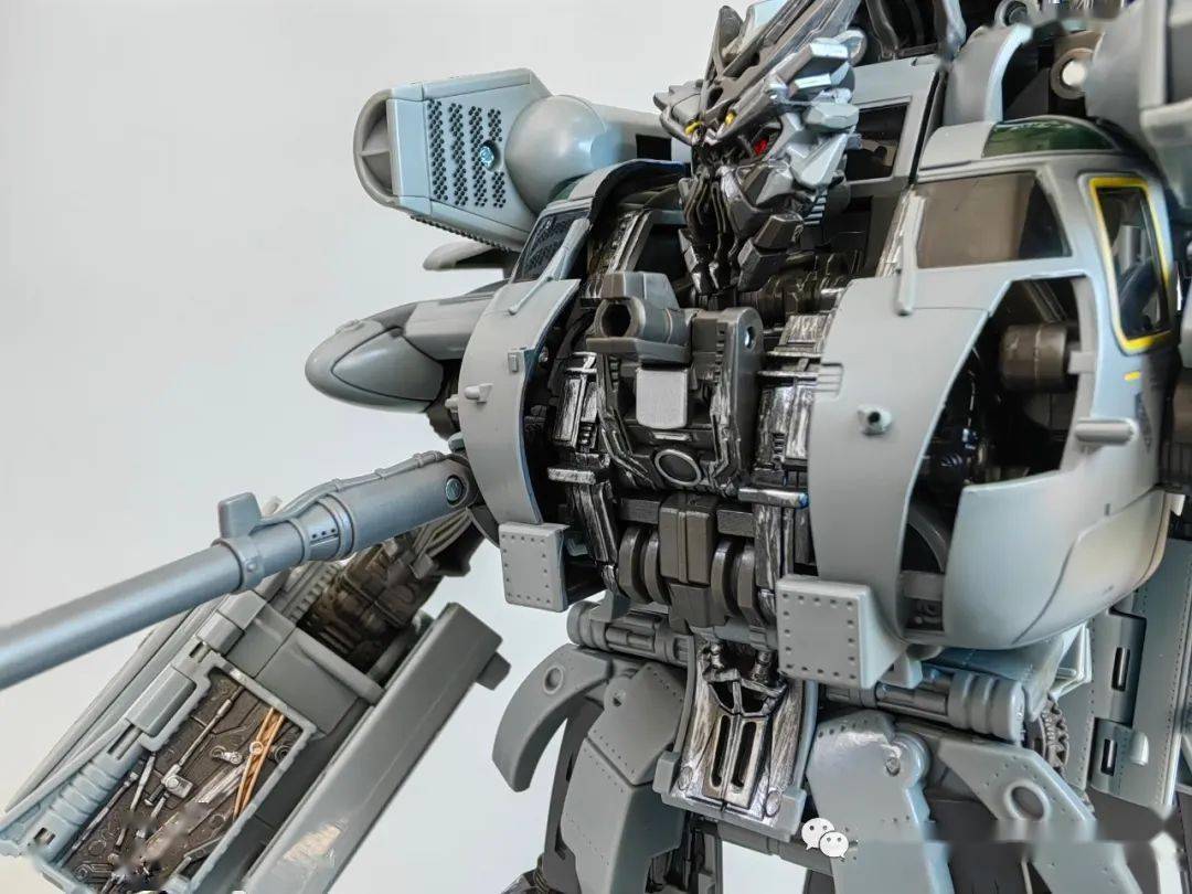 【评玩具】子小天:甜菜测评《变形金刚 MPM13眩晕，绝对是MPM系列中最优秀的作品之一。你们想看的来了！》_形态_电影_蝎子