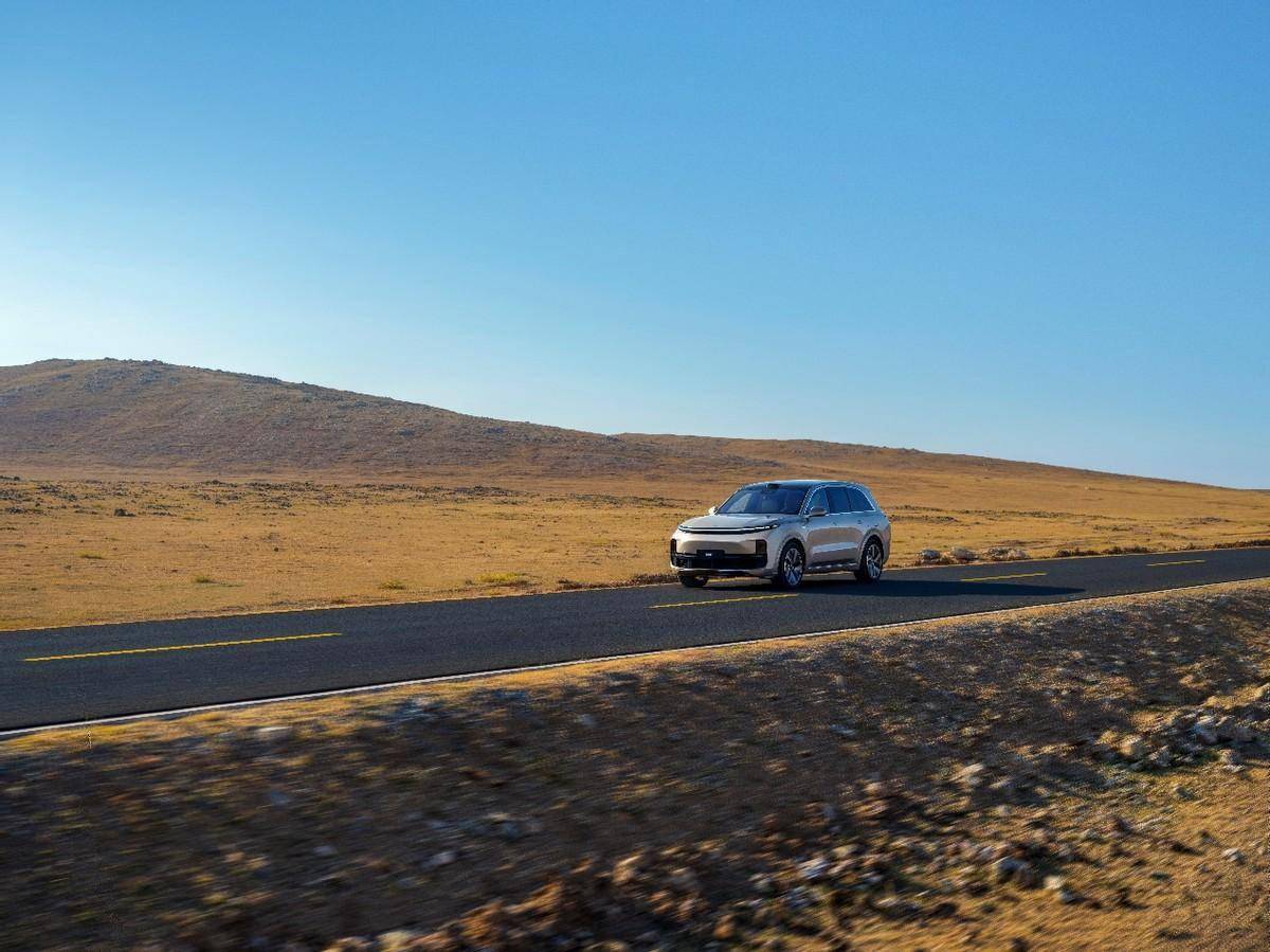 35.98万元起 理想L8上市 完美接棒理想ONE_搜狐汽车_搜狐网