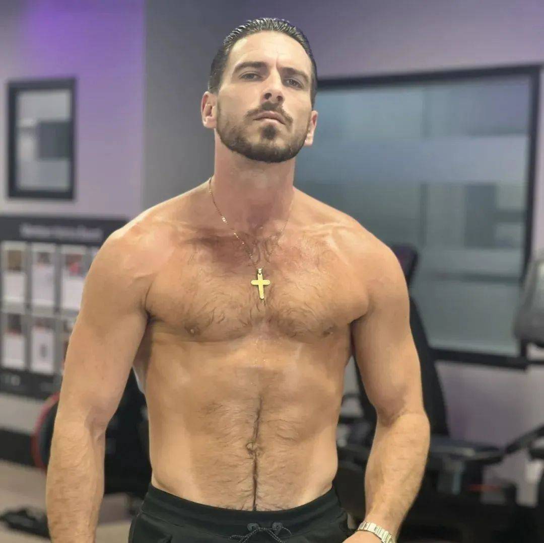 骚姆 Sam Smith 新单曲空降冠军失败…_排名_Unholy_doing