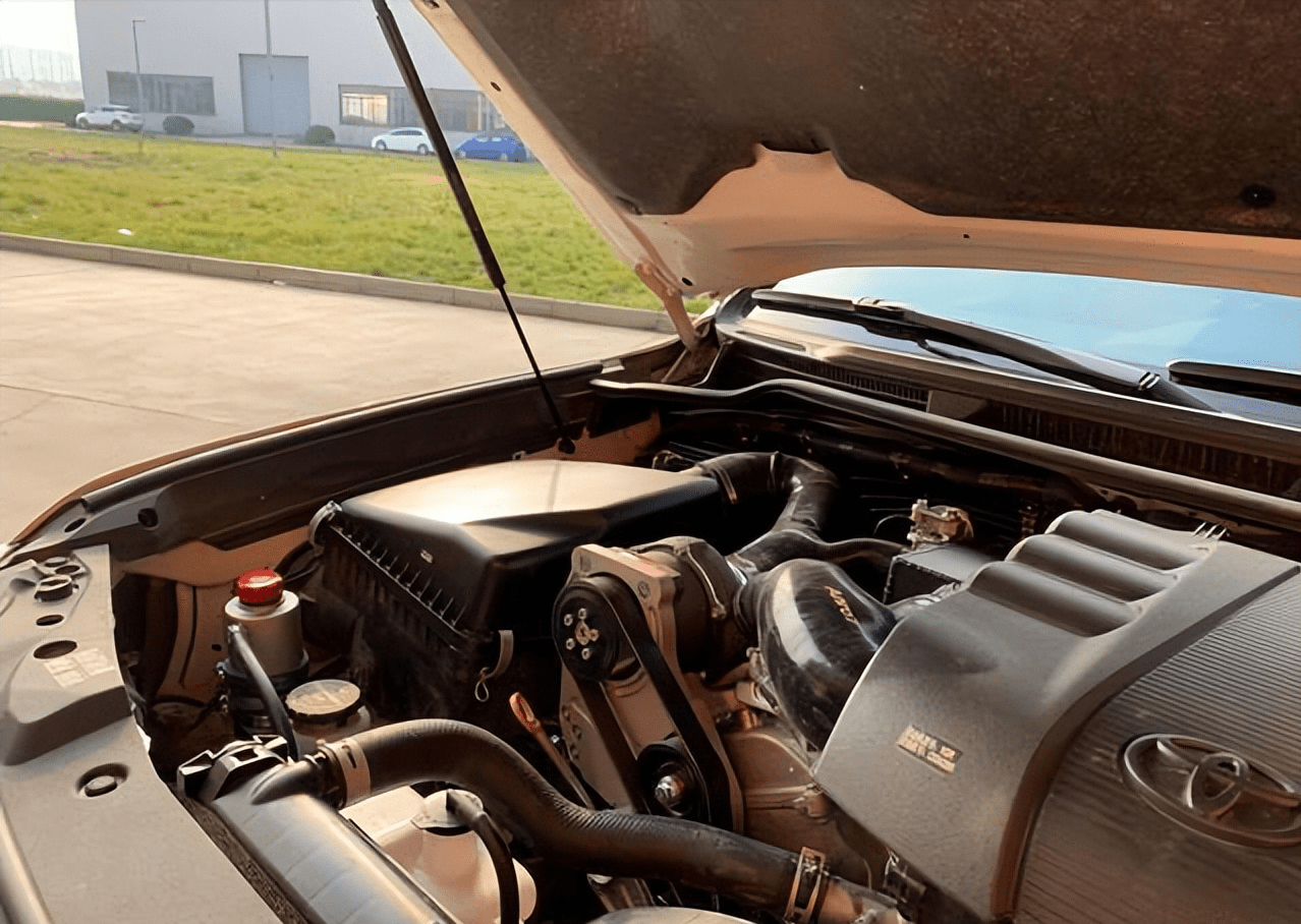 陆巡4.0+HKS机械增压畅享5700的动力_搜狐汽车_搜狐网