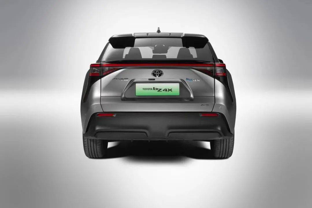 晒晒太阳就“来电”，广汽丰田bZ4X 19.98万元起正式上市_搜狐汽车_搜狐网